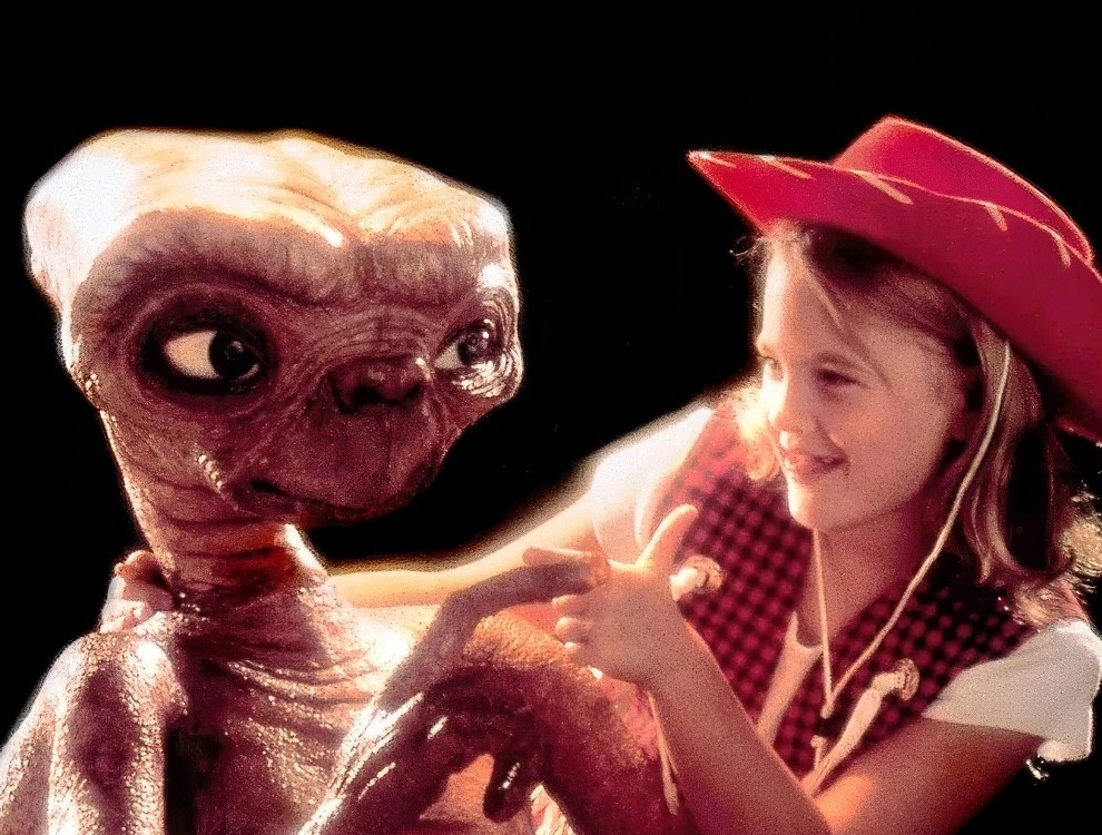 Stunning Promotional Photographs of Drew Barrymore and the Additional ...