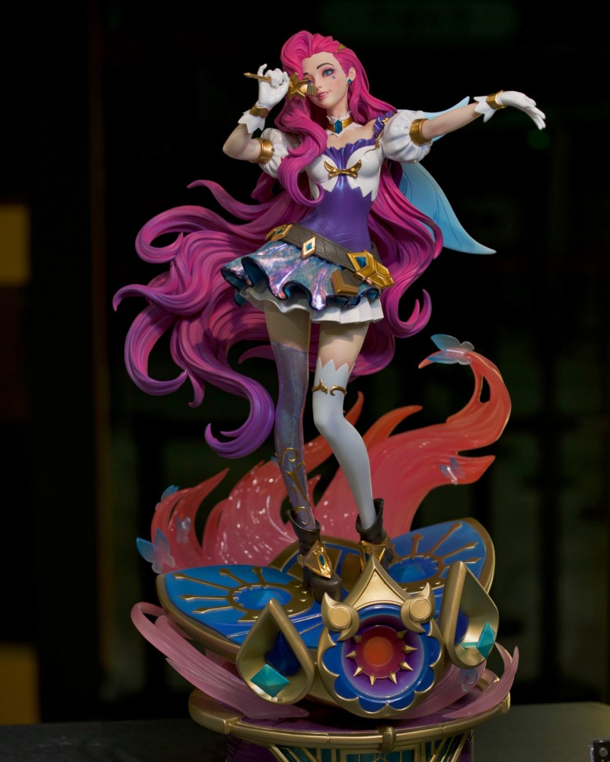 This Chinese Company Creates the Most Incredible Realistic Figures of ...