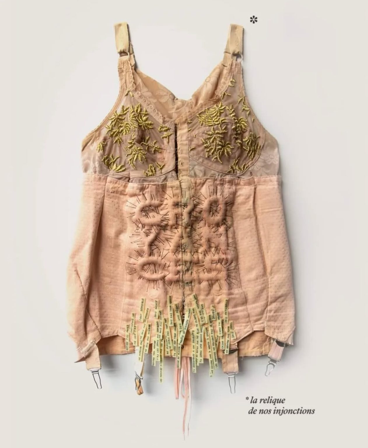 Common Threads: Stunning Embroidered Fabric By Candace Hicks » Design ...