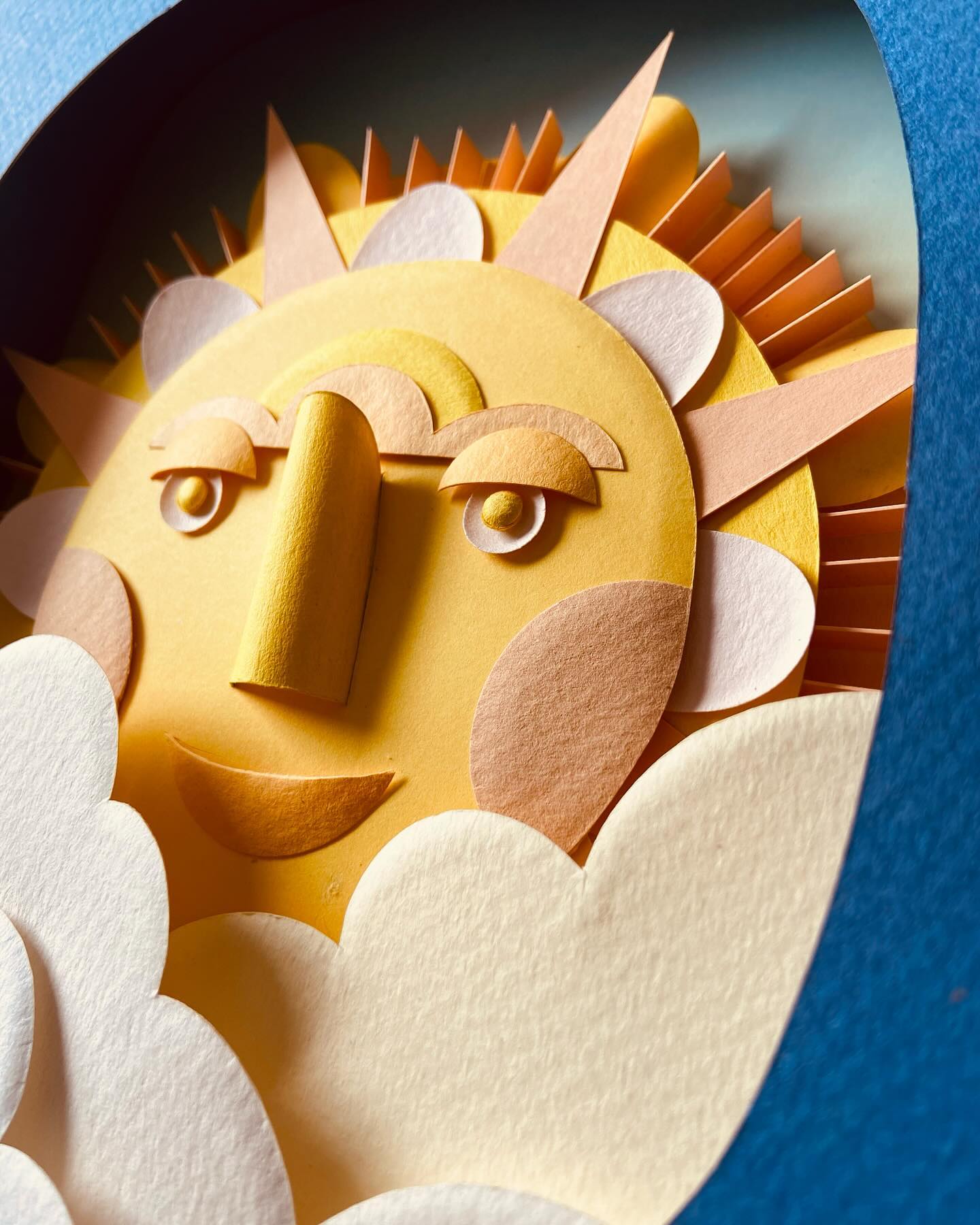 The Delicate and Colorful Paper Tranformations by Helen Musselwhite ...