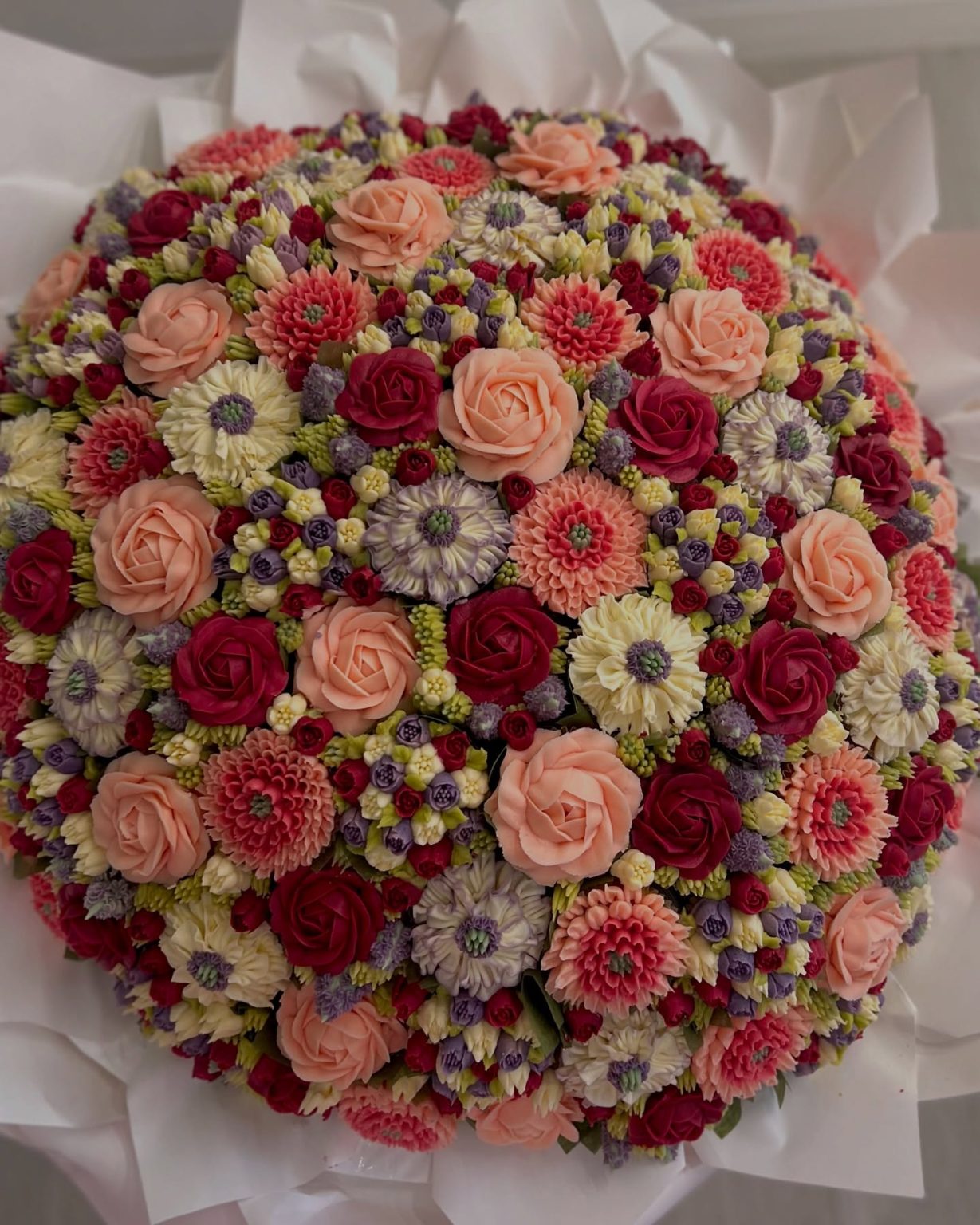 This Baker Creates Realistic Domes that Looks Like a Real Flower ...
