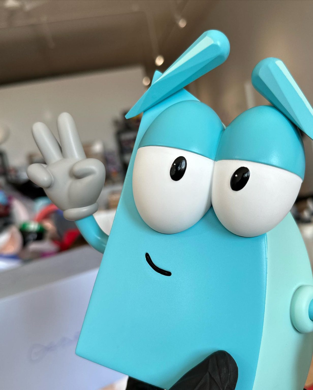 Rebuilding Nostalgia with Geometry: The Art Toys and Sculptures of ...