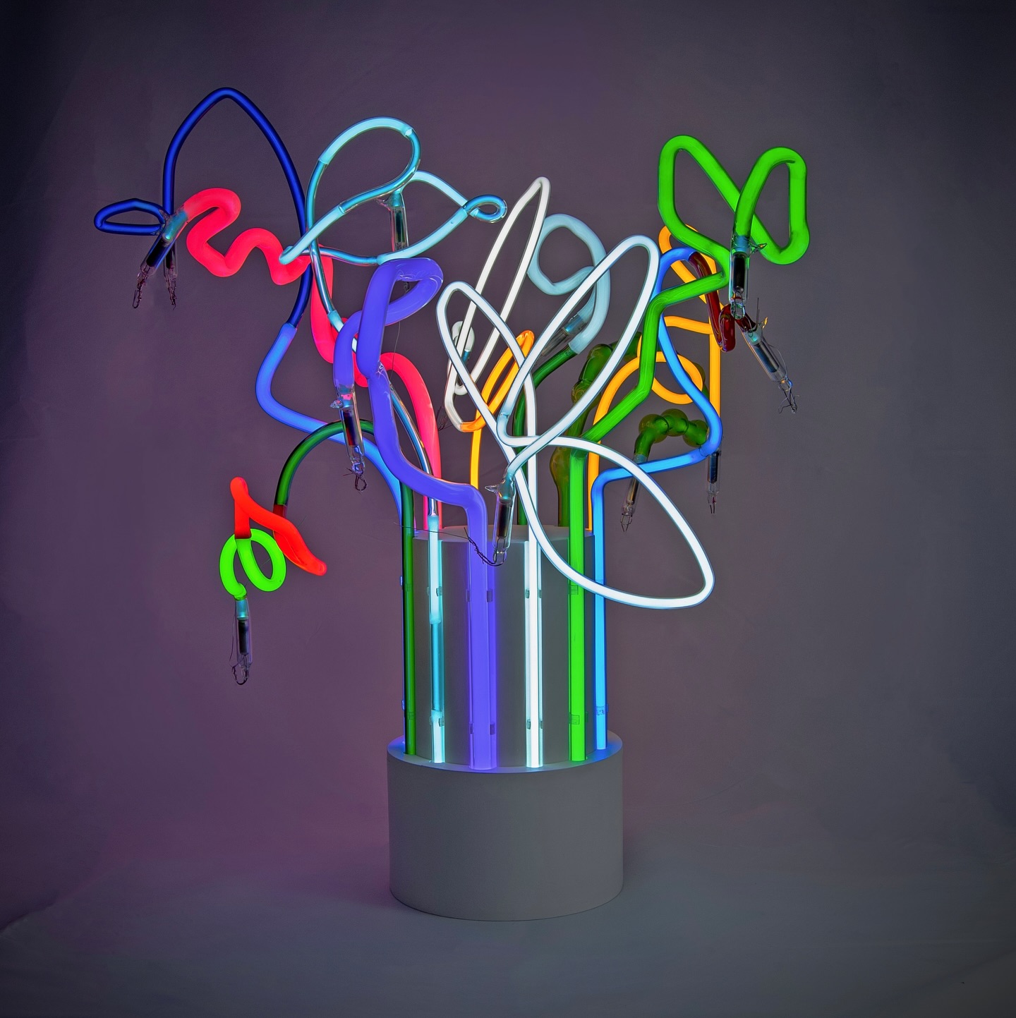 Amazing Glass and Neon Sculpture Installations by April Key » Design ...