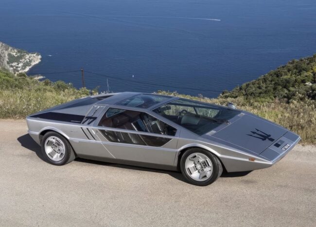 Amazing Photos of Maserati Boomerang, The Futuristic Wedge-Shaped ...
