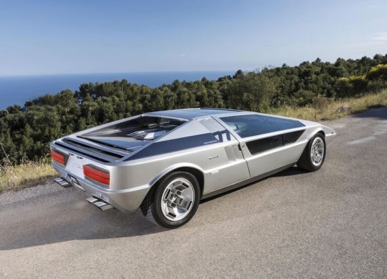 Amazing Photos of Maserati Boomerang, The Futuristic Wedge-Shaped ...
